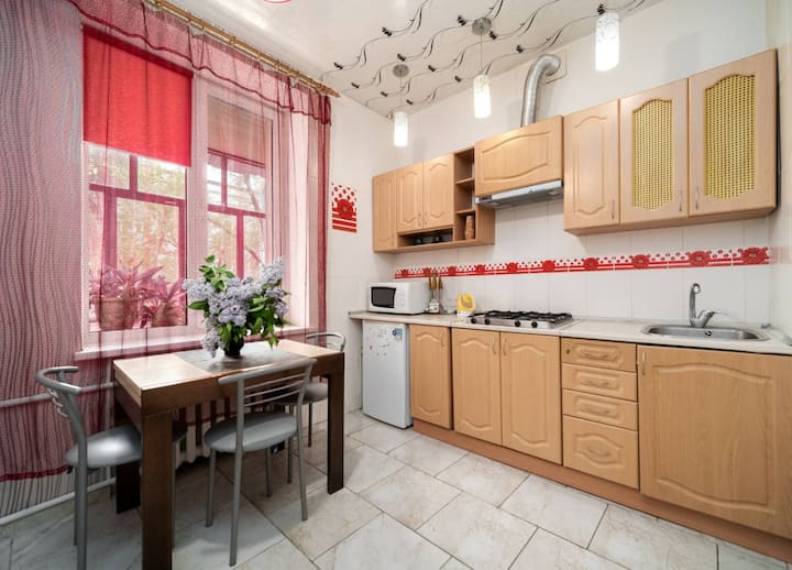 2 Bedroom Apt-t!danilevskogo!center - Kharkiv