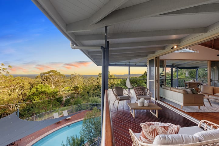 Xmas Special Treetops Noosa, Stunning Views & Pool - Noosaville