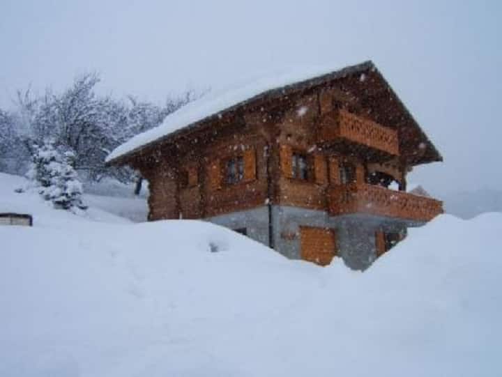 Chalet 9 Personnes Proche Télésiège Petit Chatel - Haute-Savoie