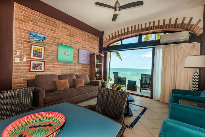 Amazing Views Righ Over Los Muertos Beach, Steps From The Beach - Puerto Vallarta