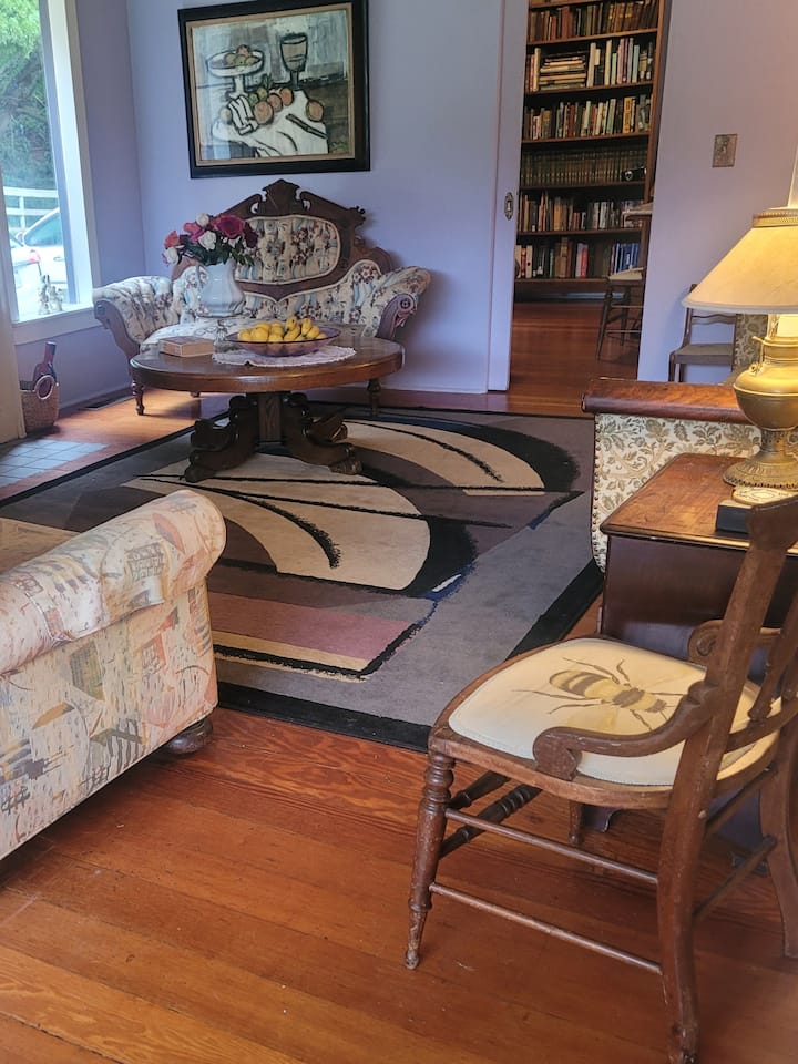 Farmhouse, 3 Rms, 2 Meals, Beach 1 Mile, Dog Ok - Ferndale