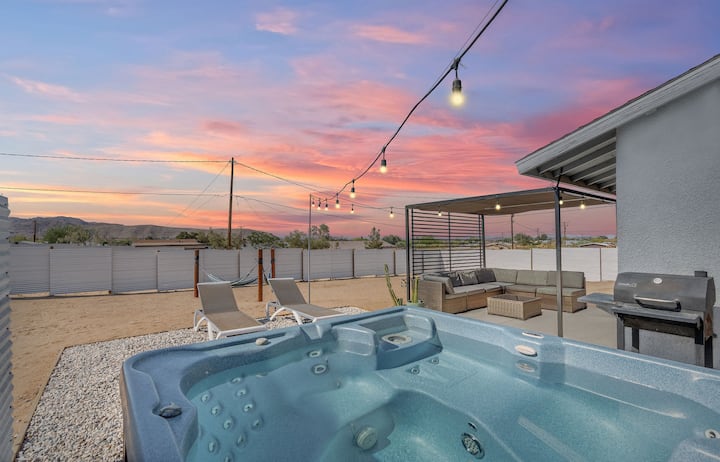 Lost House | Hot Tub / 5 Mi. To Jtnp / Fire Pit - Joshua Tree National Park