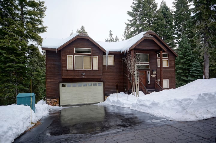 Elegant Home On Tahoe's Beautiful West Shore - Tahoe City, CA