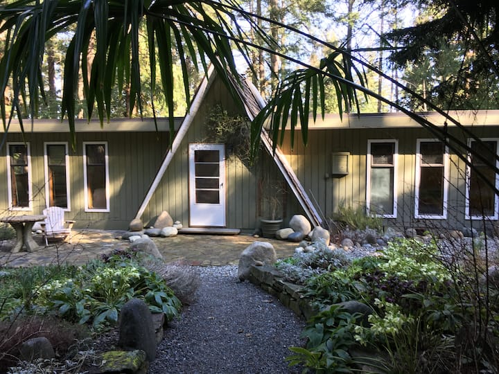 Salt Spring Island Vacation Rentals | House and Cabin Rentals | Airbnb