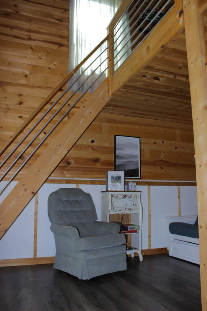 Quiet Cottage - Ha Ha Tonka State Park, Camdenton