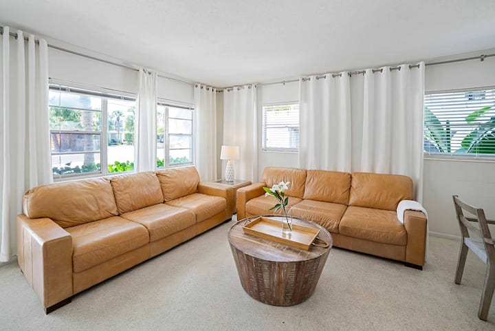 Waterfront Deluxe Bungalow With Private Beach - 18 - Venice