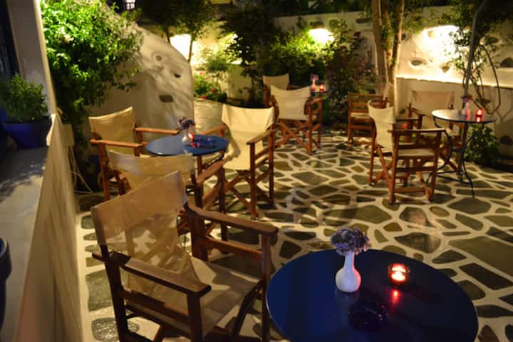 Triple Room For Up To 3 Persons - 파로스