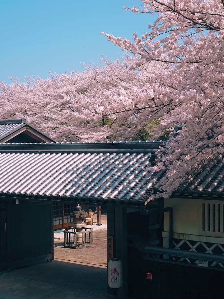 Oukaivilla/5000㎡私家日式庭院/关西机场30分钟/车站免费接送/包含早餐/ - 가와치나가노시