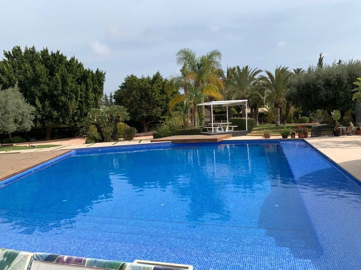 Je Eigen Paradijsje In Spanje - El Palmeral de Elche