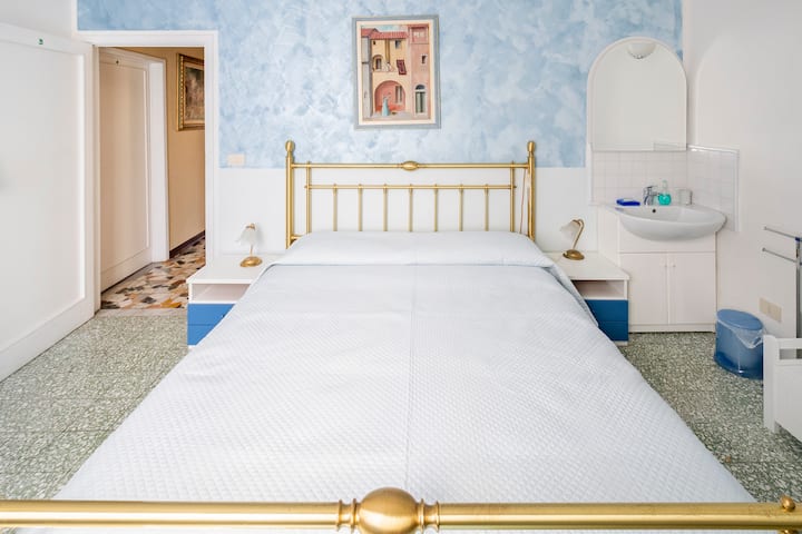 Soggiorno Luciani-double Room With Shared Bathroom - Florence