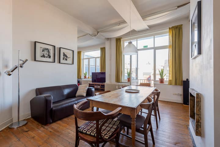 Beautiful Artdeco Apartment,centre 250m From Beach - Ostende