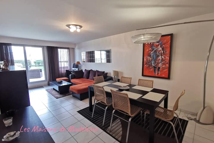 Appartement Avec Terrasse Et Parking - 2 Chambres - Nantes