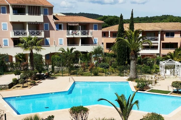 La Croix Valmer Appt T3 Avec Terrasse Plein Pied - Ramatuelle