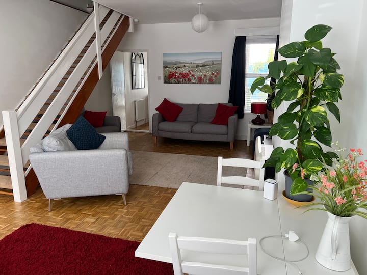 2 Bed House In Southsea - Portsmouth