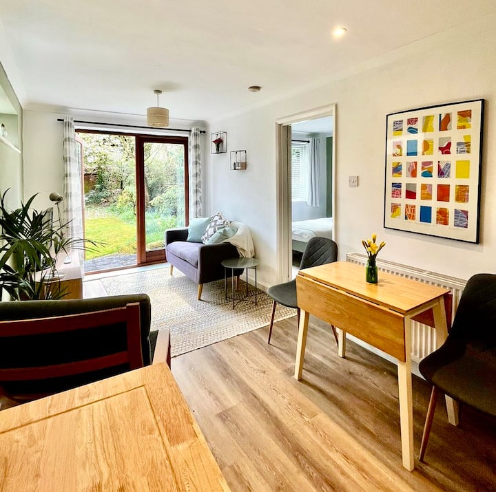 Sunny Garden Flat. Charming Area. Park & See York. - York