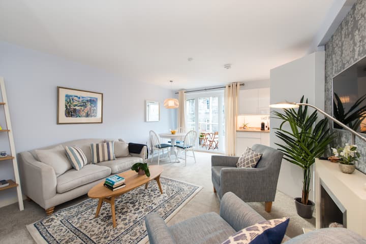 Cosy Retreat In Lovely Stockbridge With Balcony - Edimburgo