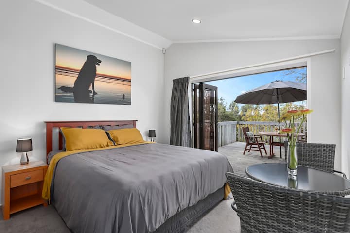 Harbourview Studio (Self Contained Loft) - Riverhead