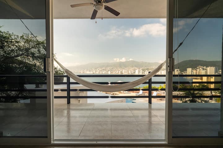 ¡Departamento Con Vista Panorámica En Brisas! - Acapulco