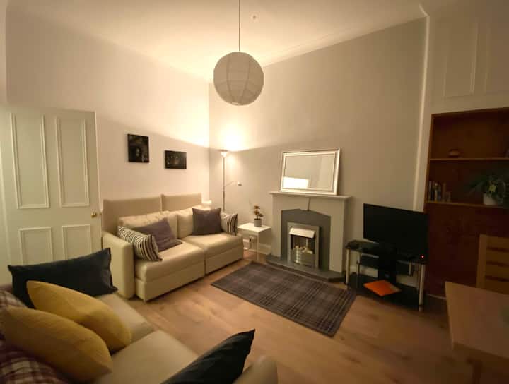 Royal Mile Apt4 -Historic Old Town Centre - Edinburgh Waverley station