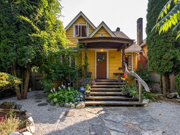 The Yellow House, 3 Bdr & Garden - Vancouver