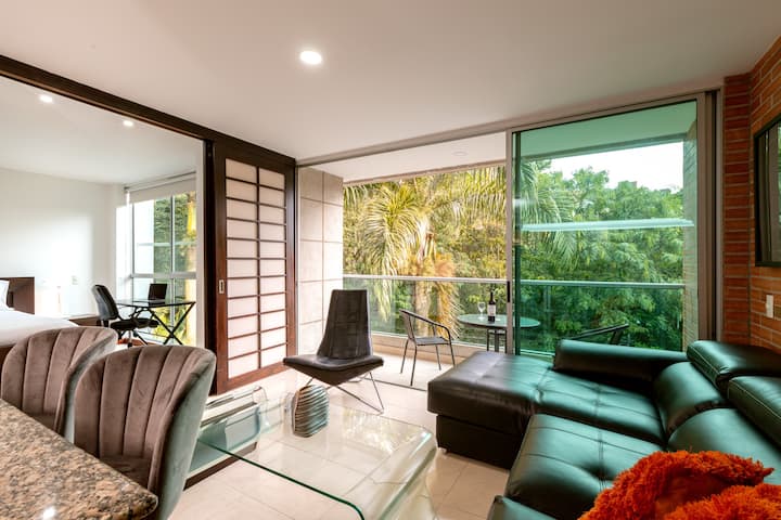 Blux Studio, Near Provenza,300mb Wifi - Medellín, Colombia