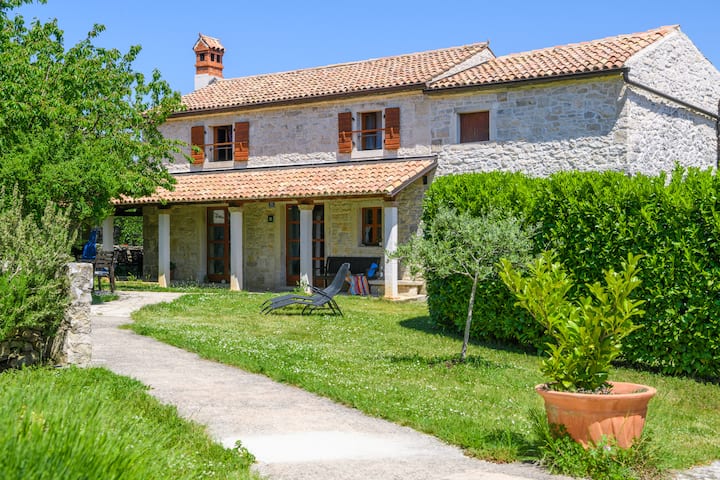 Istrian Stone House "Draga" With Fireplace - Croatia