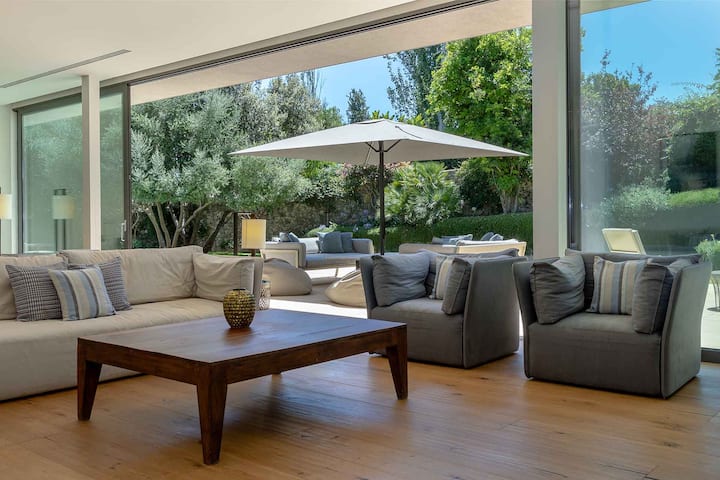 Exclusive Modern Villa In Prime Location - 帕爾馬