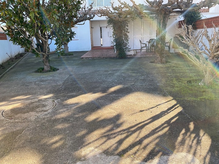 Casa Dalies- 150m. Playa. 3 Dormitorios - L'Escala