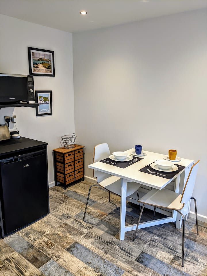 The Orchid. Gillingham North Dorset - Shaftesbury