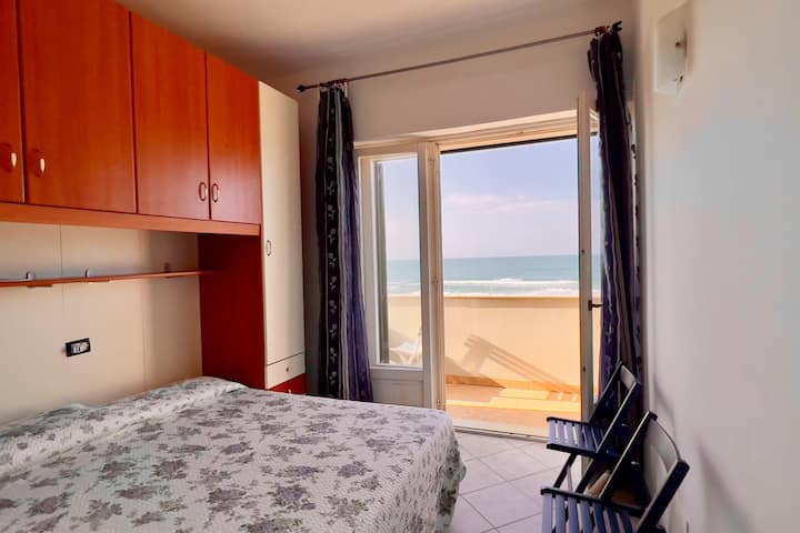 Castiglione D. Pescaia - Une Chambre Sur La Mer - Castiglione della Pescaia