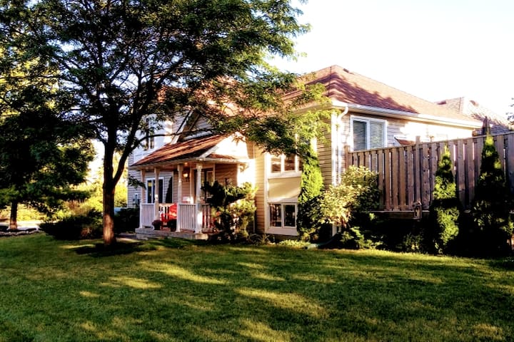 Detached House Across From Lake Min 30 Nights - Collingwood