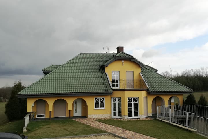 Willa - Na Wyłączność - Polonia