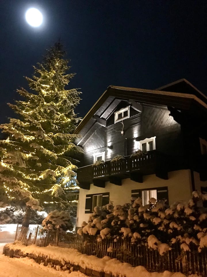 Stilvolle 120qm In Großartiger Bergkulisse - Badgastein