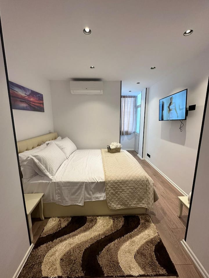 Tirana Central Apartments - Tirana