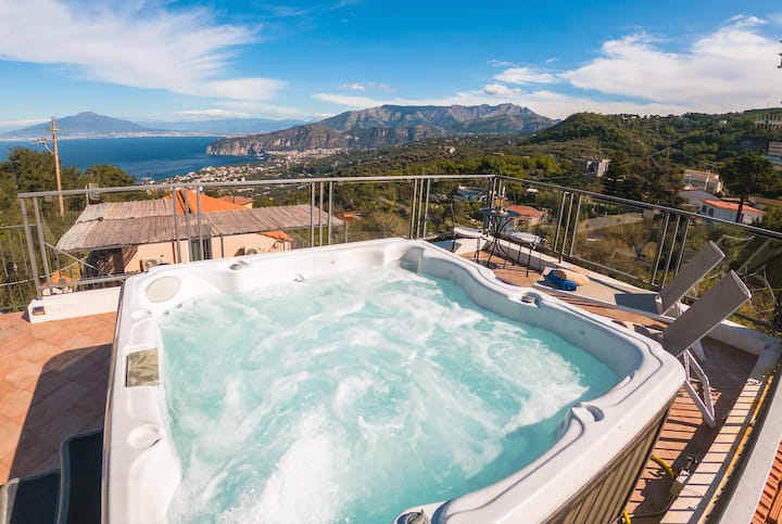 Villa "Rosa": A Window On The Gulf Of Sorrento - Sorrento