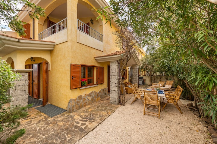 Villa Solemare: Elegante Villa, 12 Persone - Orosei