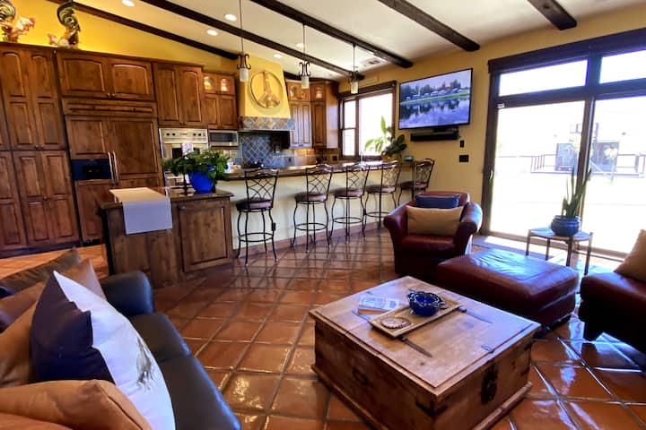 Spectacular Views & Near Downtown Slo & Cal Poly - San Luis Obispo, CA