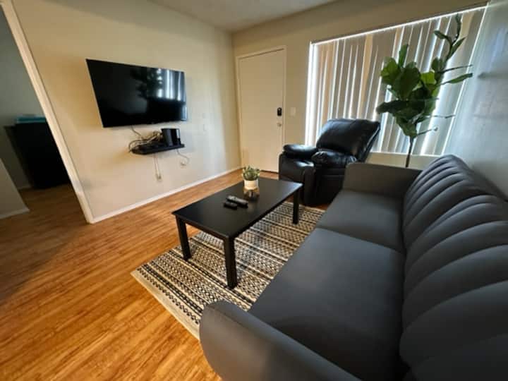 Silverlake/los Feliz, Gated Parking, Walk To Shops - Los Angeles, CA