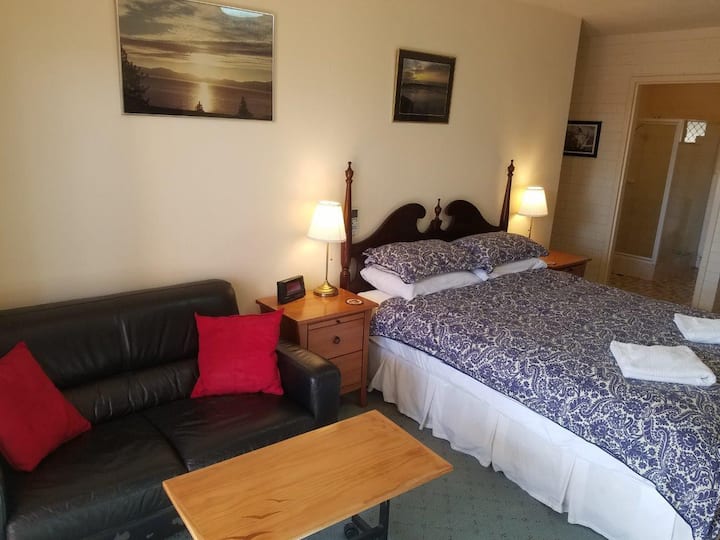 Dalmeny Shores 1 Bedroom Studio - Ground Level - Dalmeny