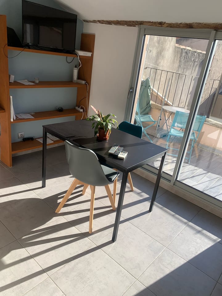 Studio Avec Terrasse - Aix-en-Provence