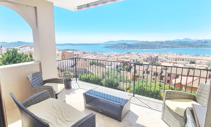 Un Gioiello Con Favolosa Vista Mare - Posto Auto - La Maddalena