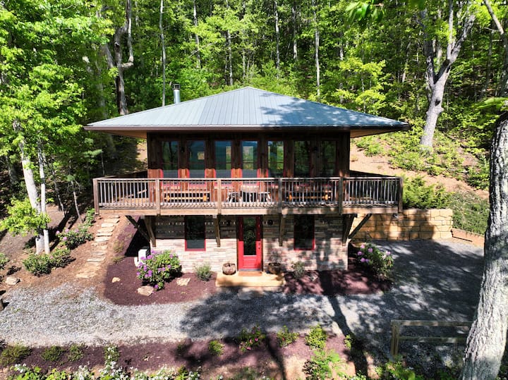 Mtn Views-private-10min To Dtwn-lookouttower Cabin - Asheville, NC