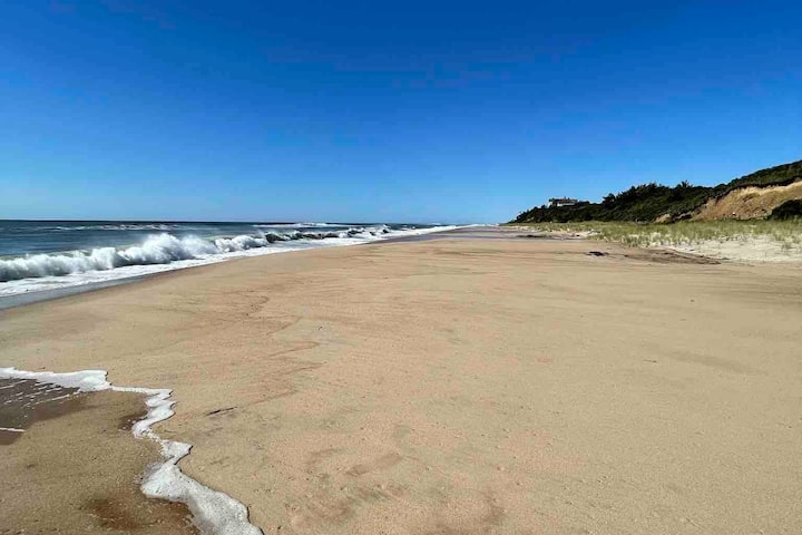 Walk To Private Beach - Montauk, NY