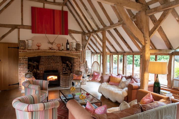 Barn Conversion. Newbury / Berkshire / Hampshire. - Highclere