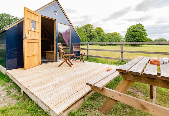 Bell Tent Glamping Cabin 14 - 