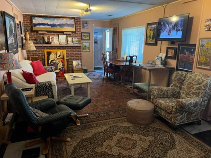 Denver, Berkeley, Regis Area, Private Studio Suite - Denver, CO