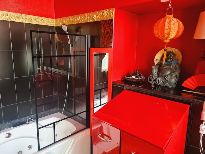 Escale En Chine - Hazebrouck