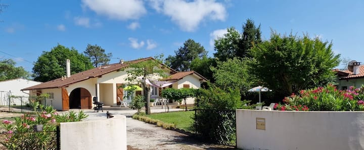 Maison 12pers, Piscine, Jeux Enfants,  Plage à 2km - Mimizan
