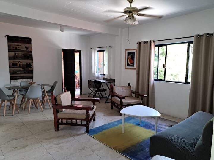Big & Bright Apt W/ Great View + Parking - Oaxaca