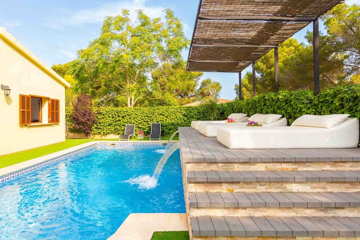 154 M² Villa ∙ 4 Habitaciones ∙ 8 Huéspedes - Mallorca